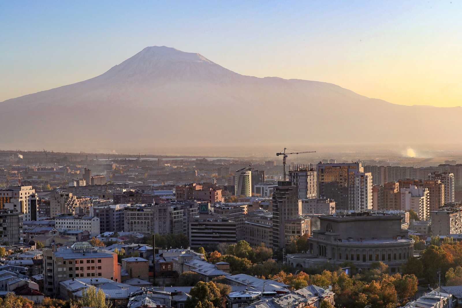 Yerevan Wallpapers (30 images) - WallpaperCat