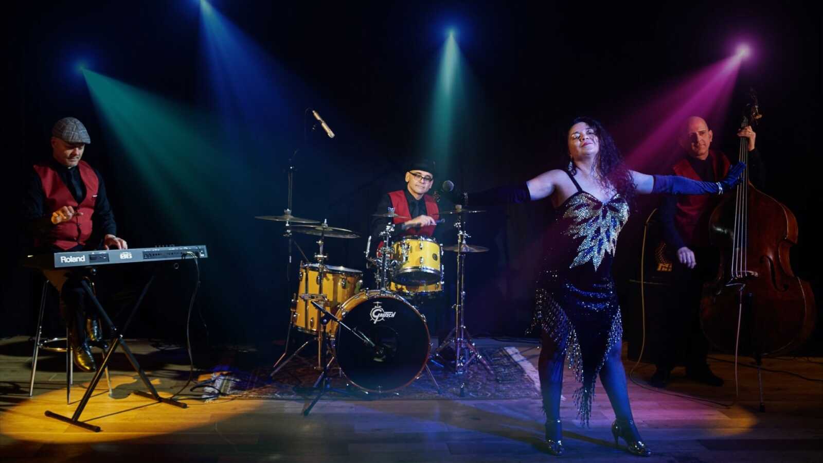 Bossa Nova Wallpapers (14 images) - WallpaperCat