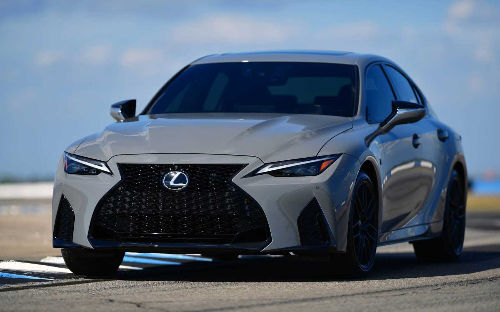 Lexus IS Wallpapers (49 images) - WallpaperCat
