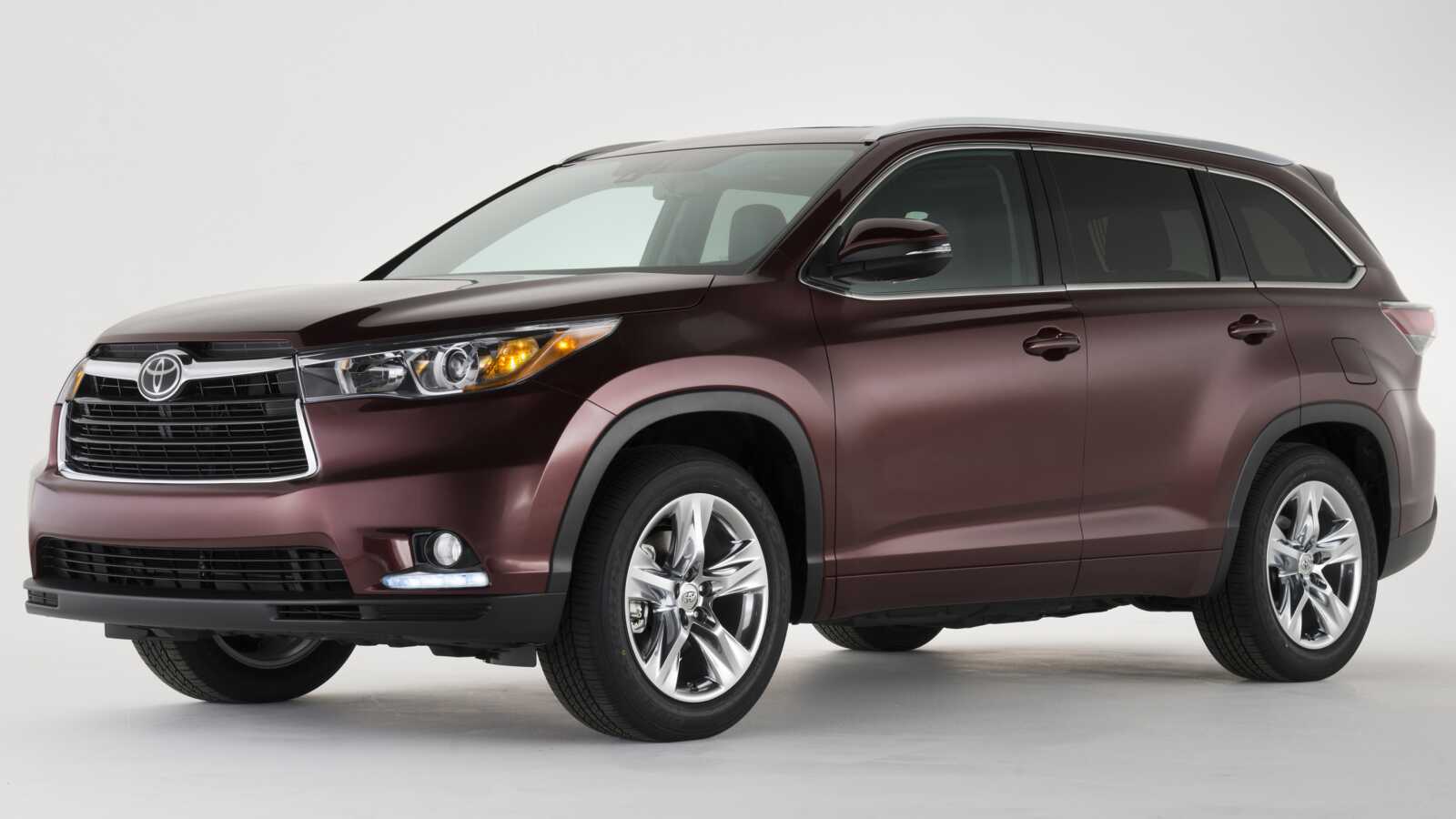 Toyota Highlander Wallpapers (46 images) - WallpaperCat