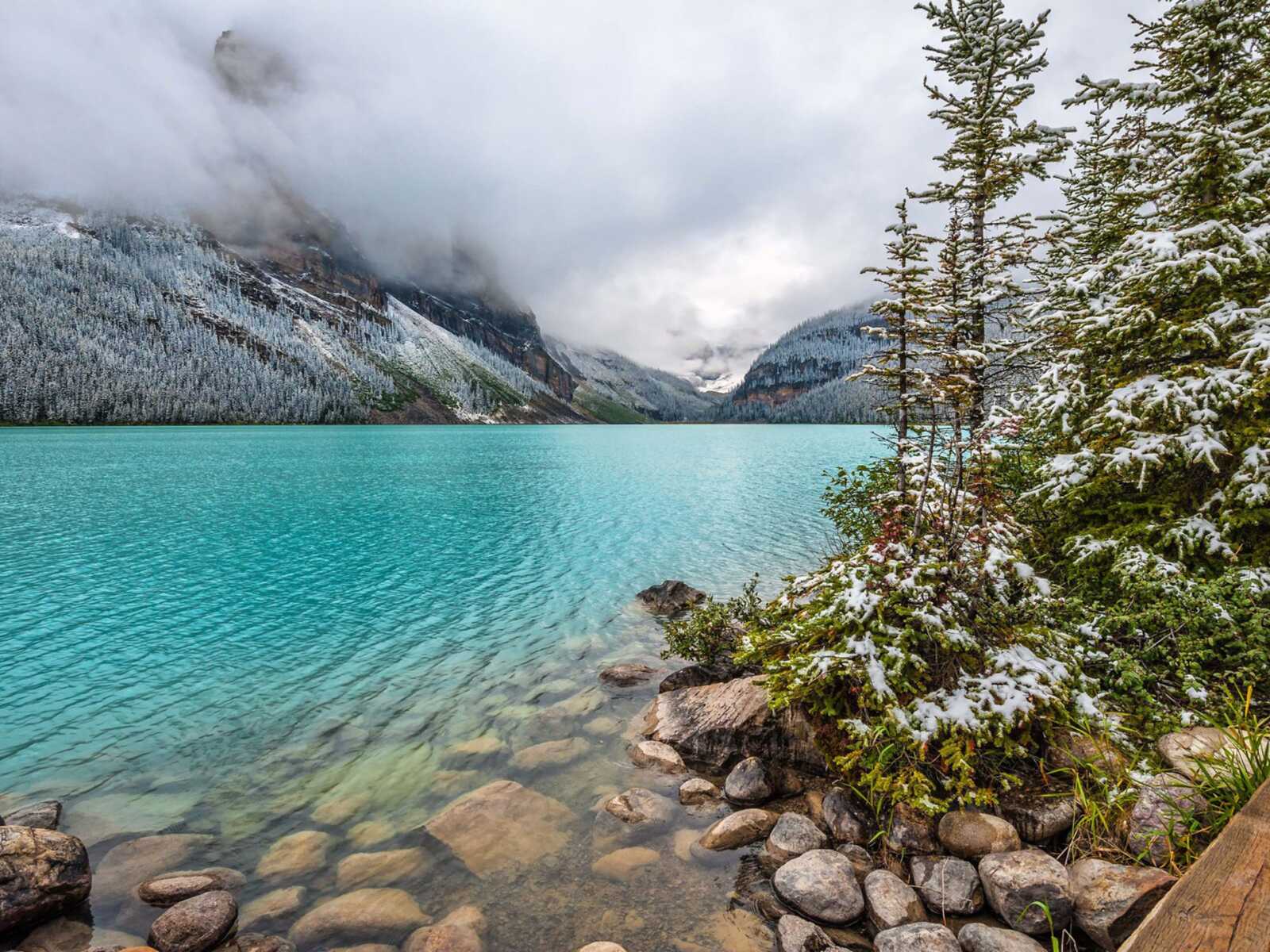 Lake Louise Wallpapers (114 images) - WallpaperCat