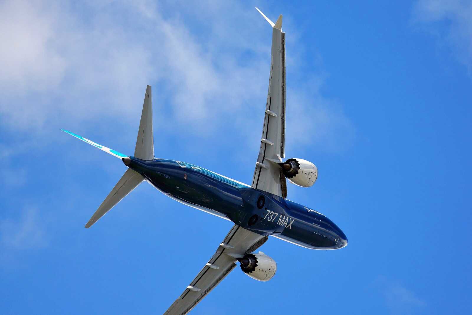 Boeing 737 Wallpapers (36 images) - WallpaperCat