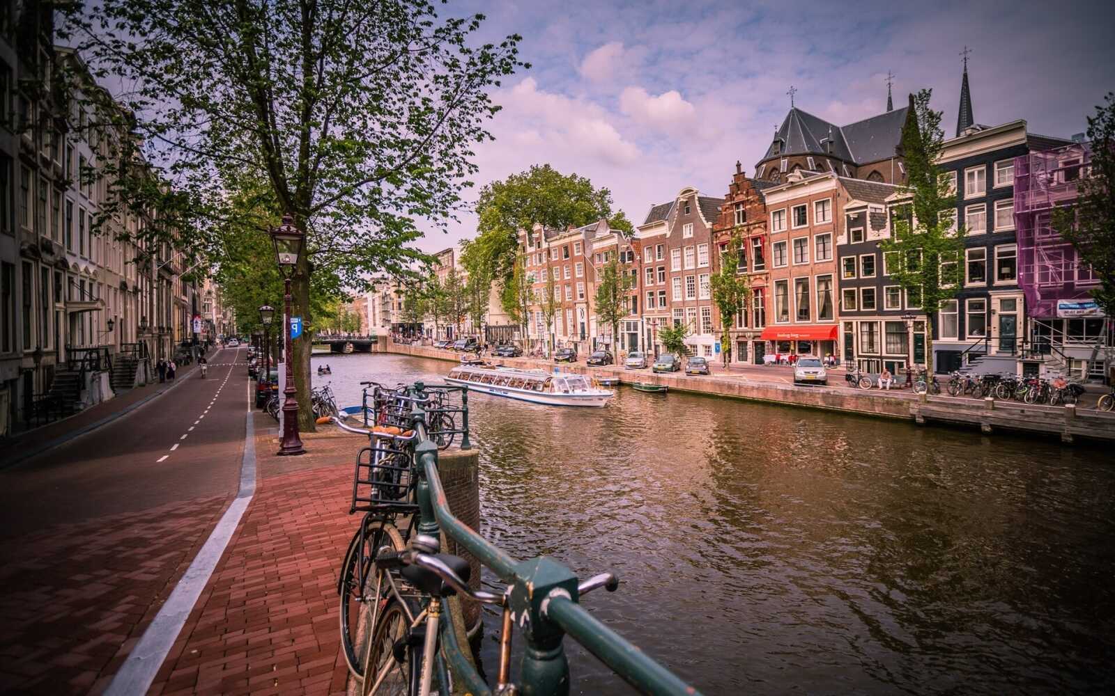 Amsterdam Wallpapers (43 images) - WallpaperCat