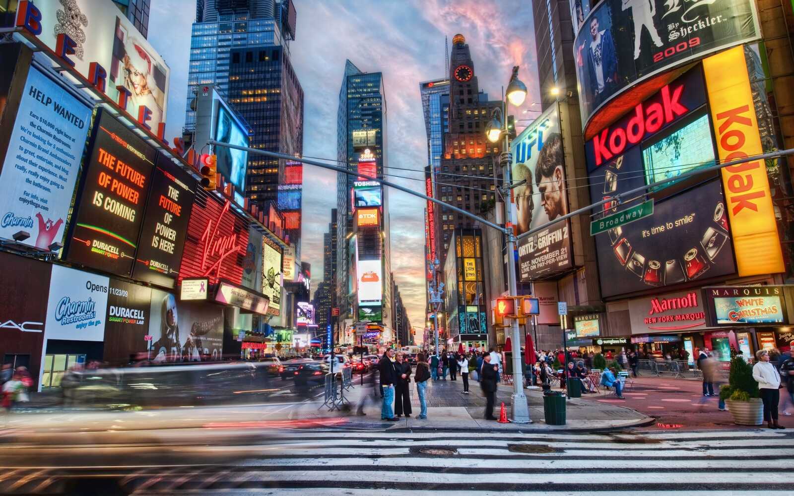 Times Square Wallpapers (59 images) - WallpaperCat