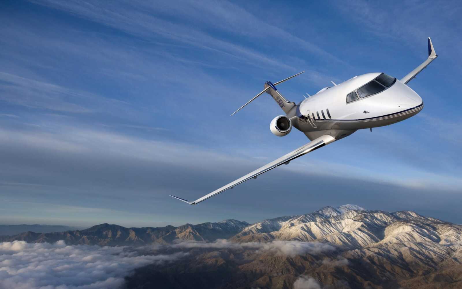 Bombardier Aerospace Wallpapers (43 images) - WallpaperCat