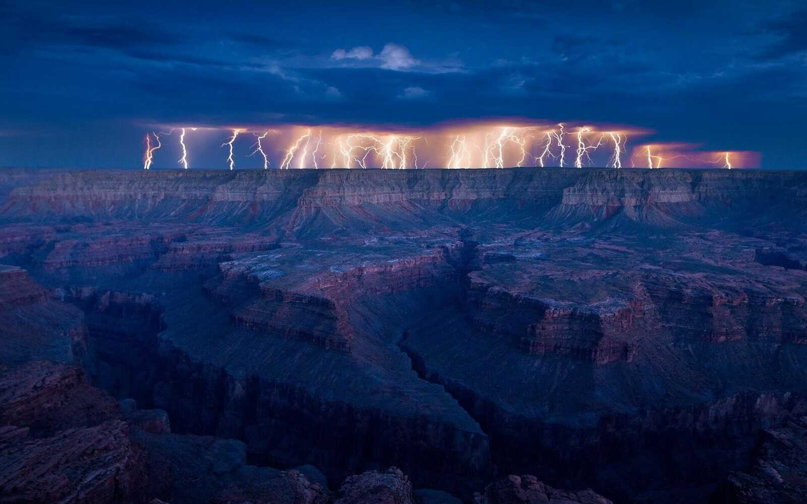 Thunder Wallpapers (87 images) - WallpaperCat