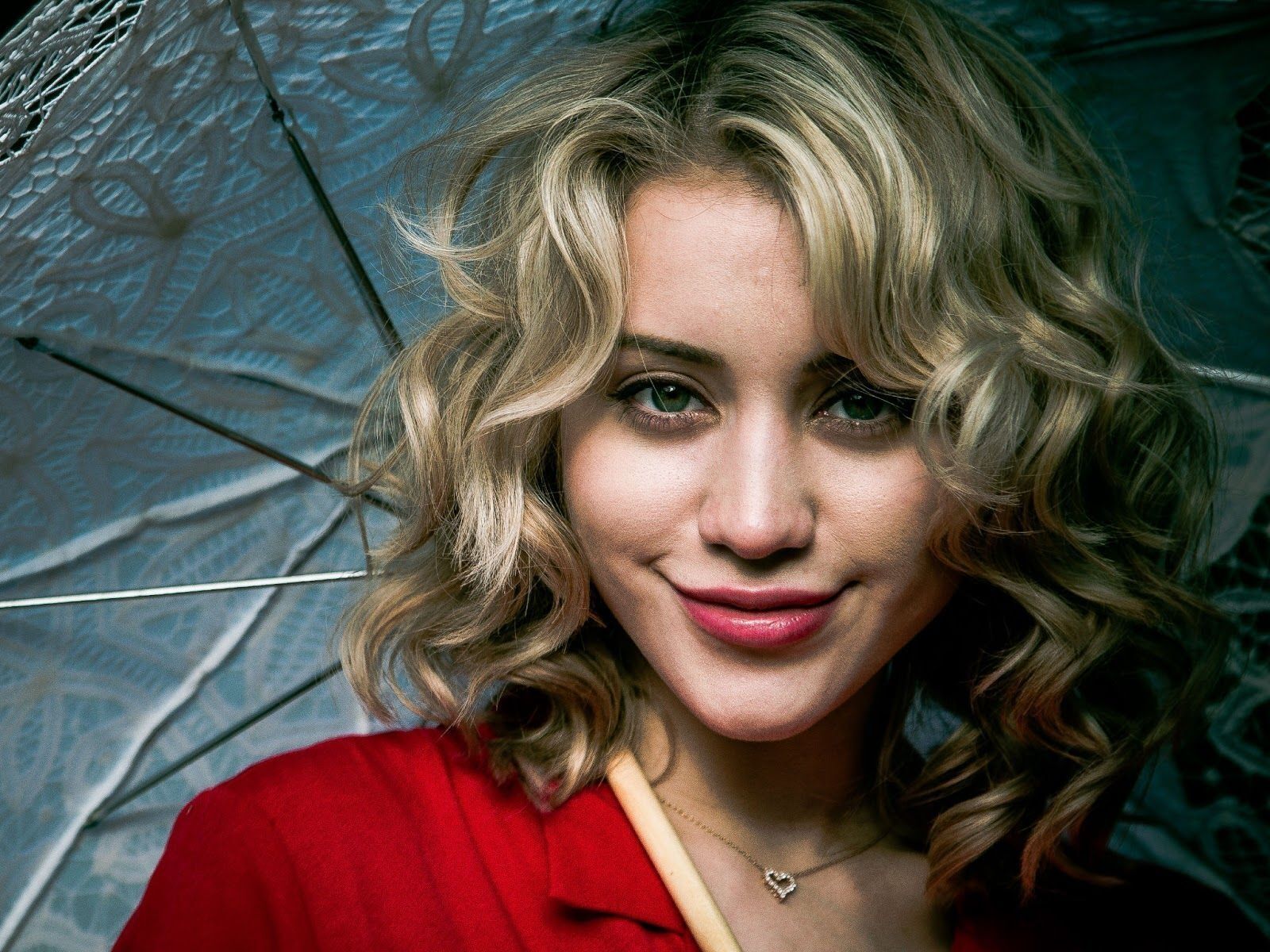 Caylee Cowan Wallpapers (27 images) - WallpaperCat