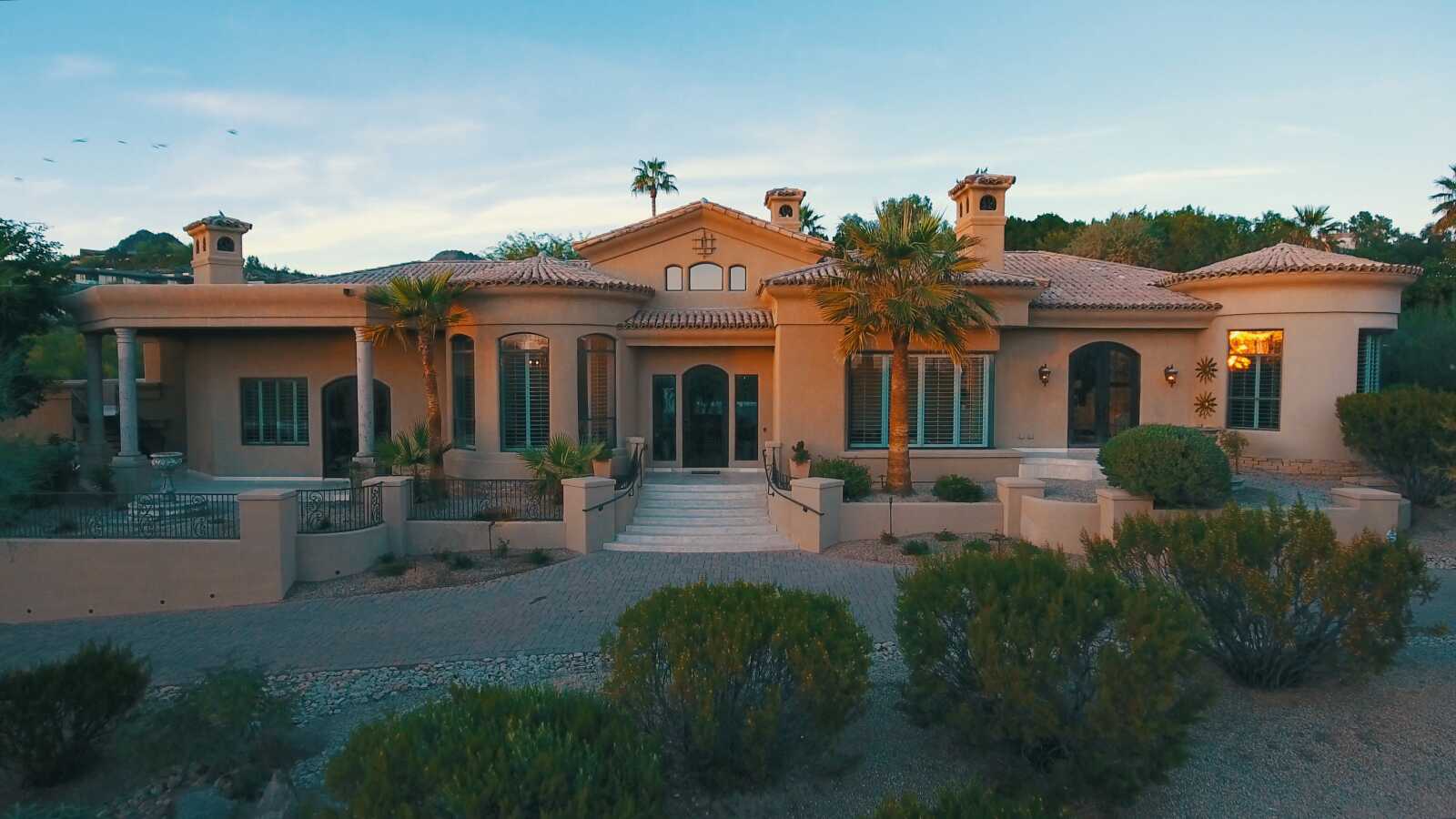 Mansion Wallpapers (35 images) - WallpaperCat