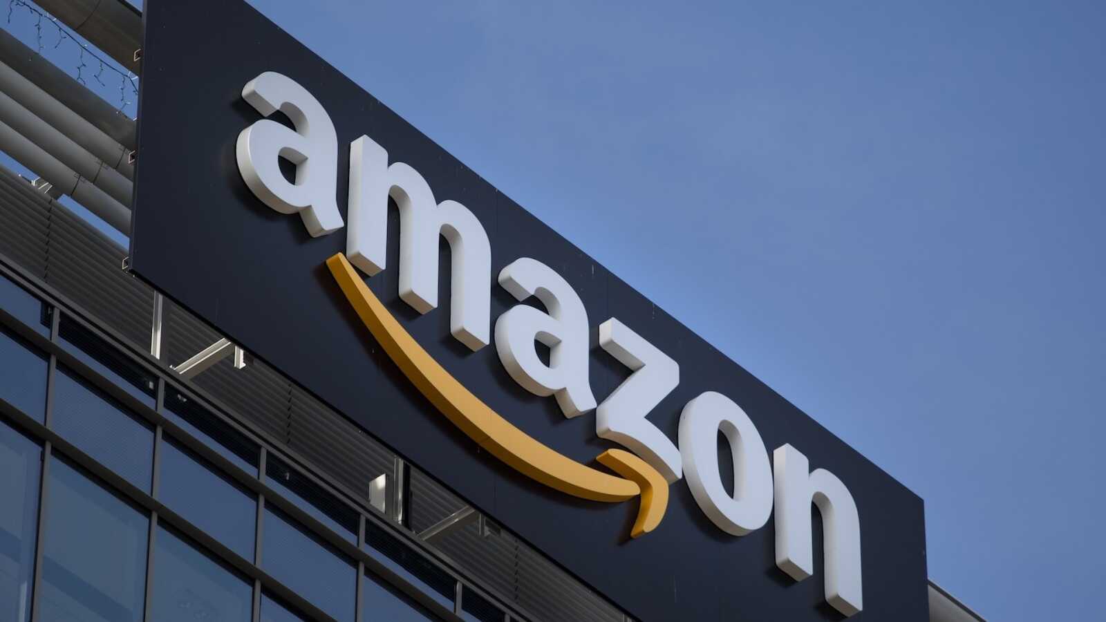 Amazon Wallpapers (44 images) - WallpaperCat
