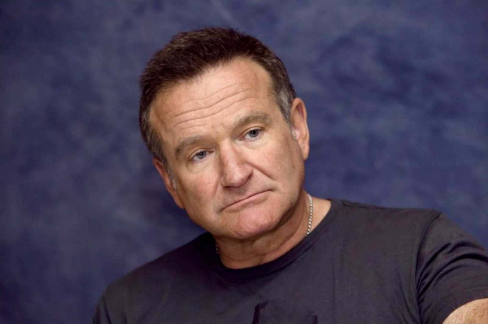 Robin Williams Wallpapers (37 images) - WallpaperCat
