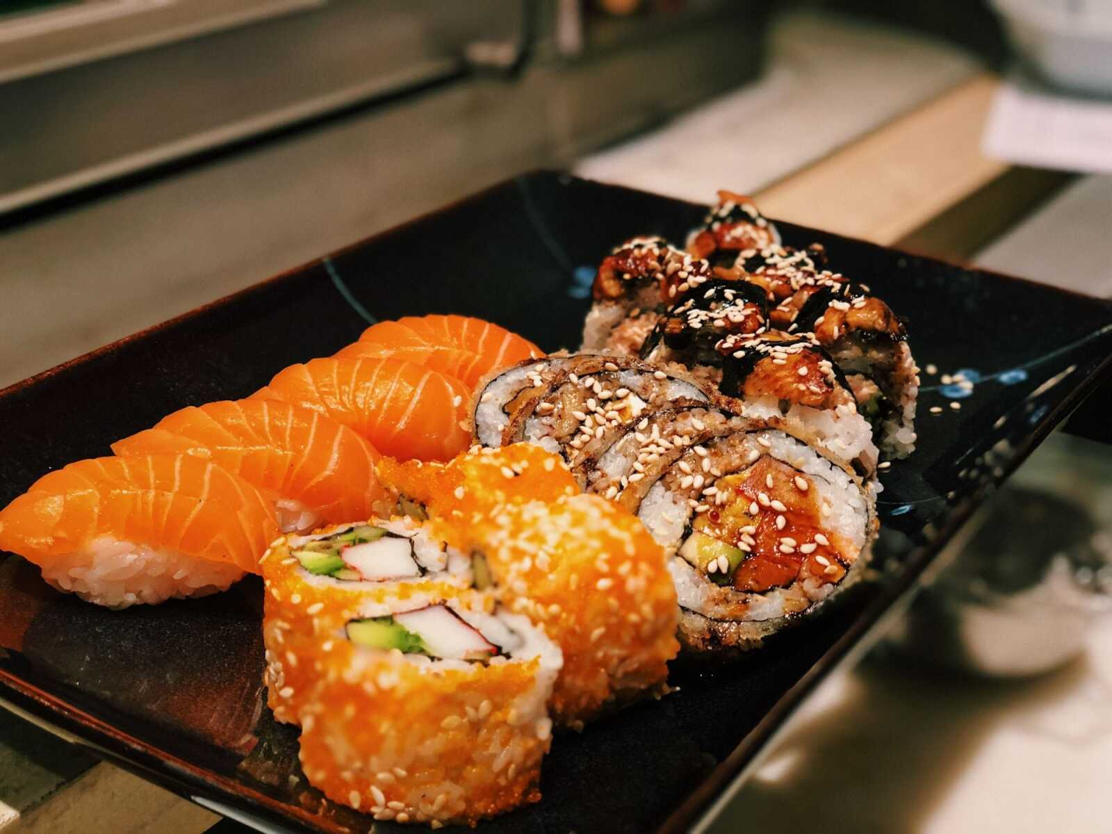 Sushi Wallpapers (106 images) - WallpaperCat