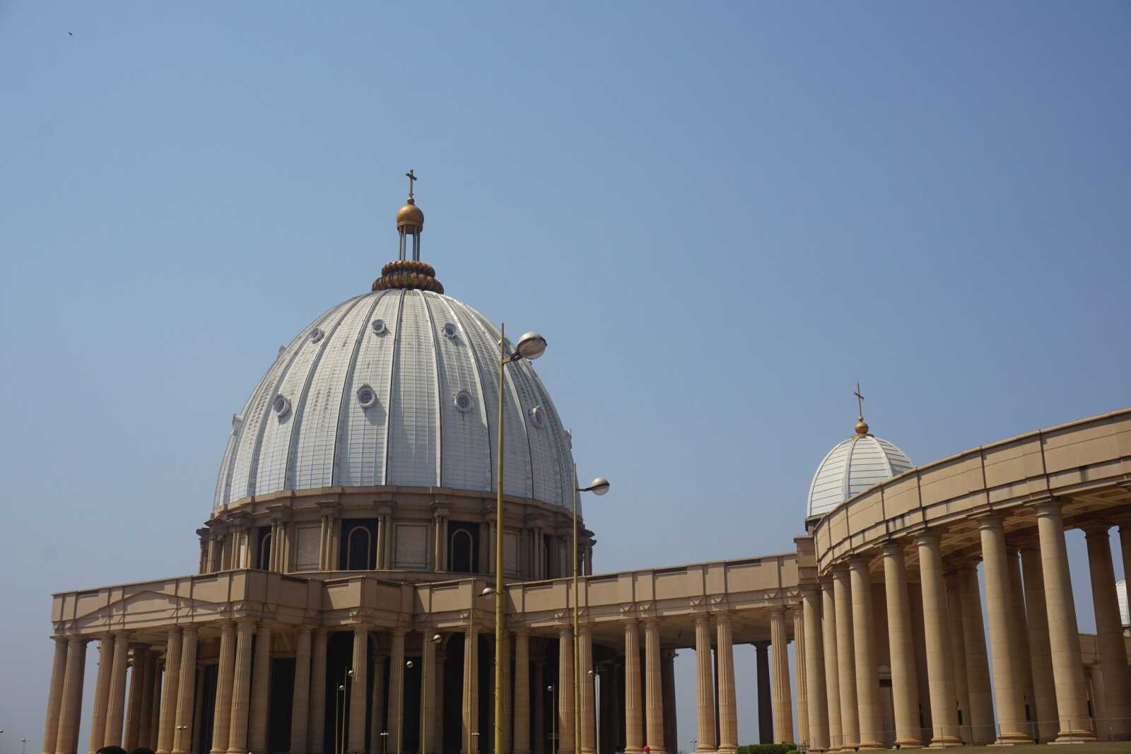 Yamoussoukro Wallpapers (16 images) - WallpaperCat