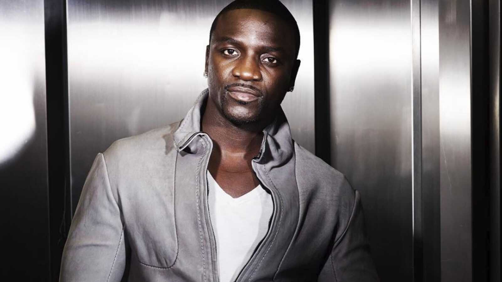 Akon Wallpapers (29 images) - WallpaperCat