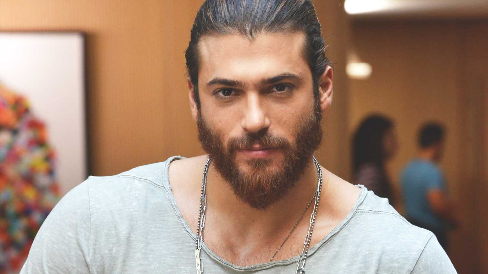 Can Yaman Wallpapers (26 images) - WallpaperCat