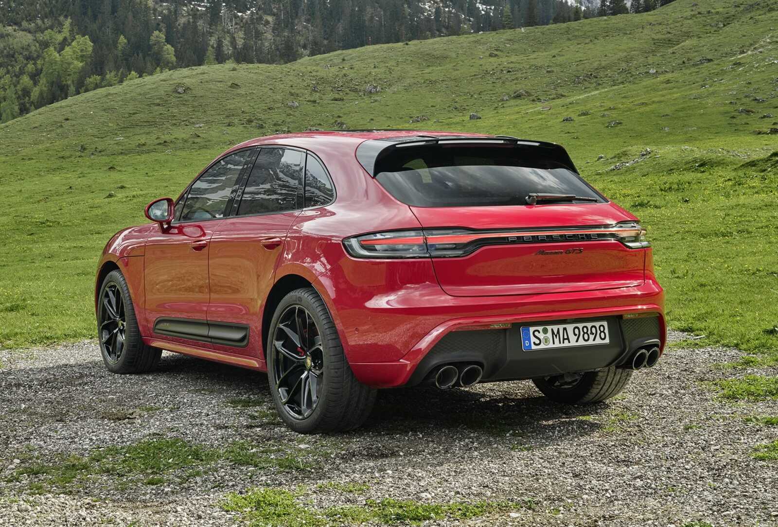 Porsche Macan Wallpapers (38 images) - WallpaperCat