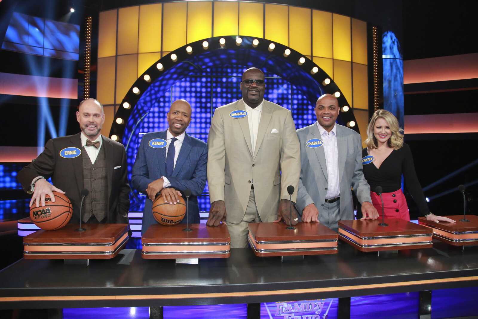 Family Feud (TV Series) Wallpapers (31 images) - WallpaperCat