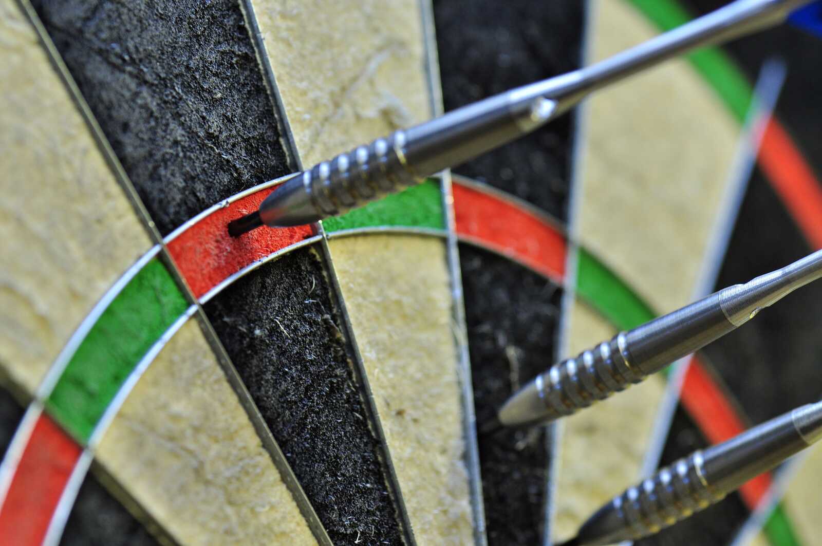 Darts Wallpapers (39 images) - WallpaperCat