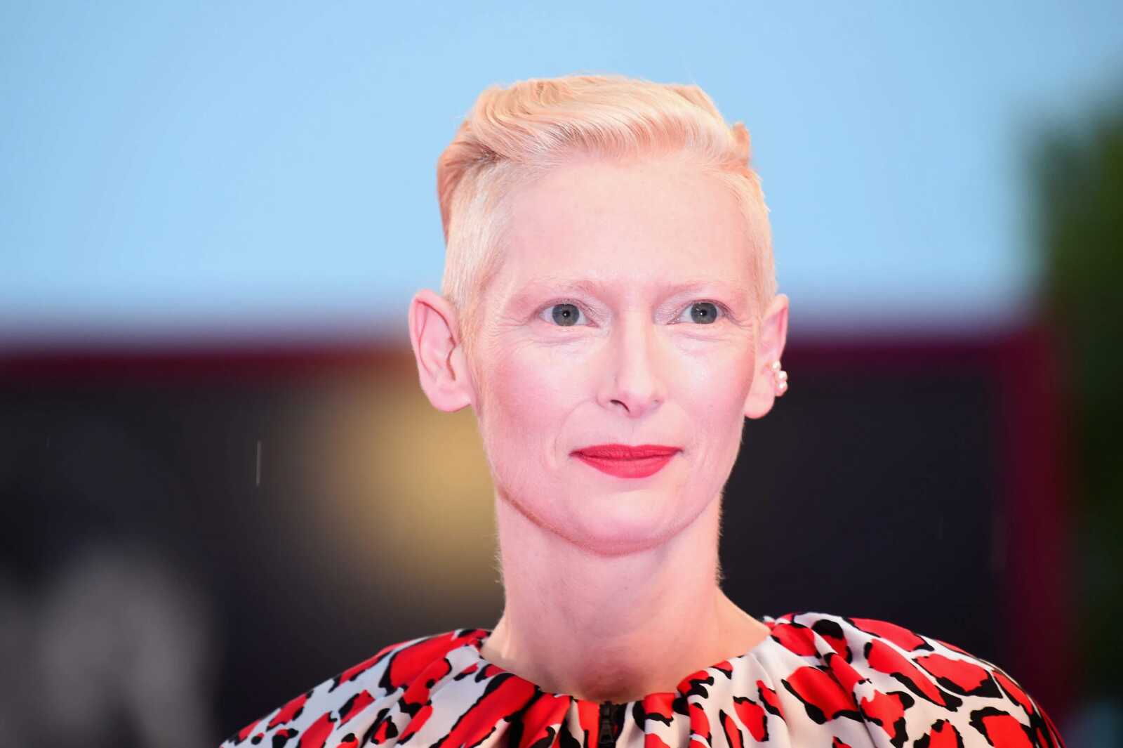 Tilda Swinton Wallpapers (50 images) - WallpaperCat