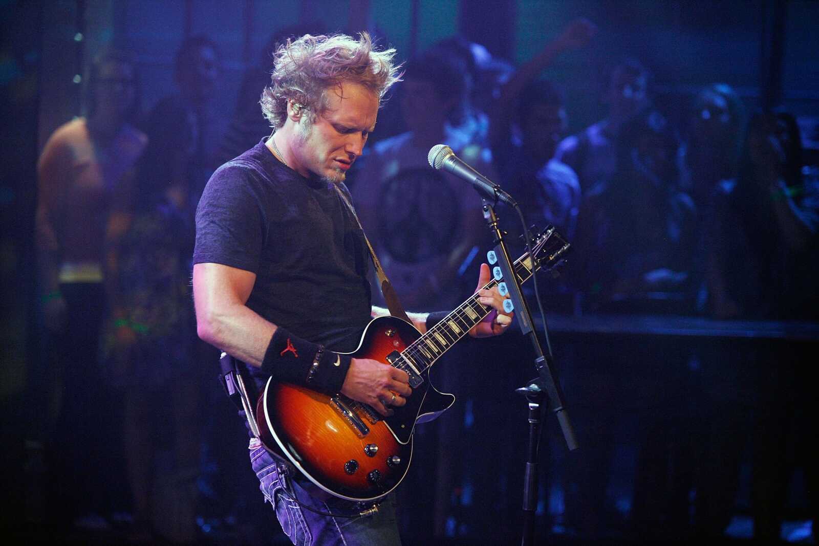 Matt Roberts (3 Doors Down) Wallpapers (10 images) - WallpaperCat