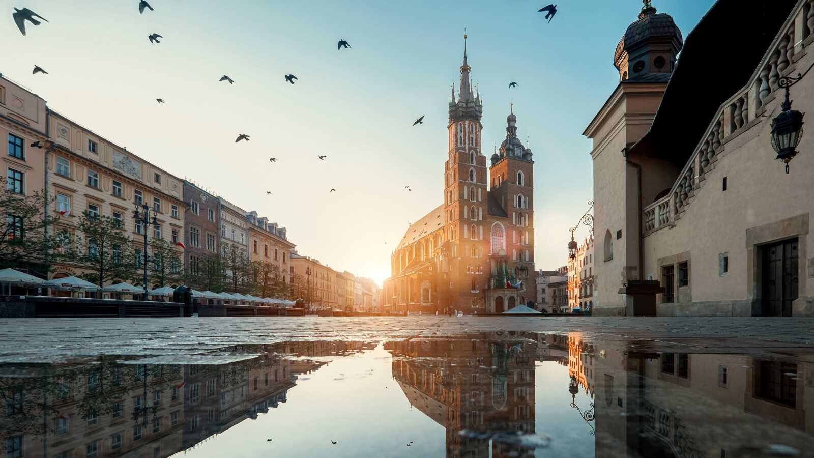 Poland Wallpapers (47 images) - WallpaperCat