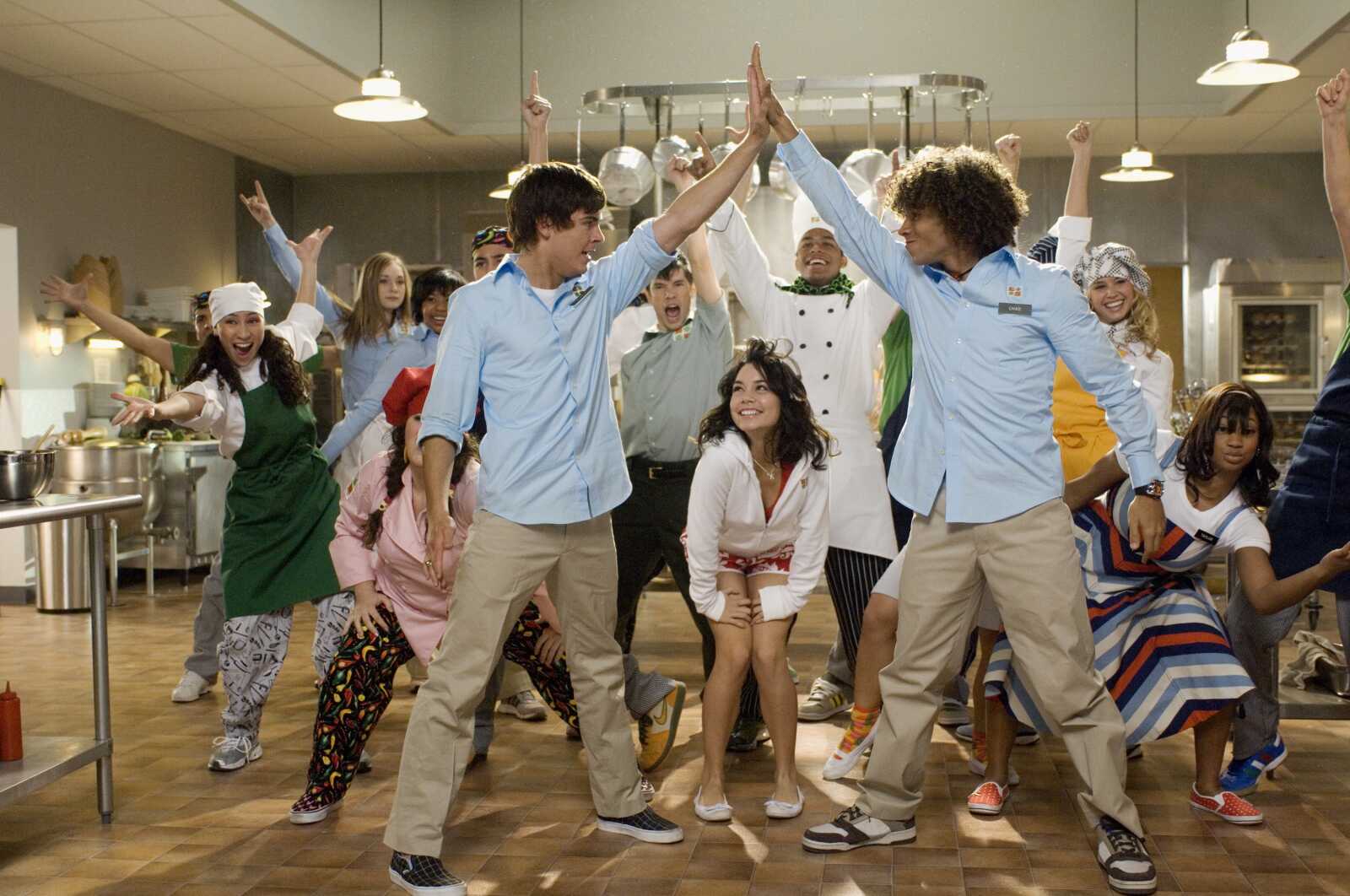 High School Musical Wallpapers (49 images) - WallpaperCat