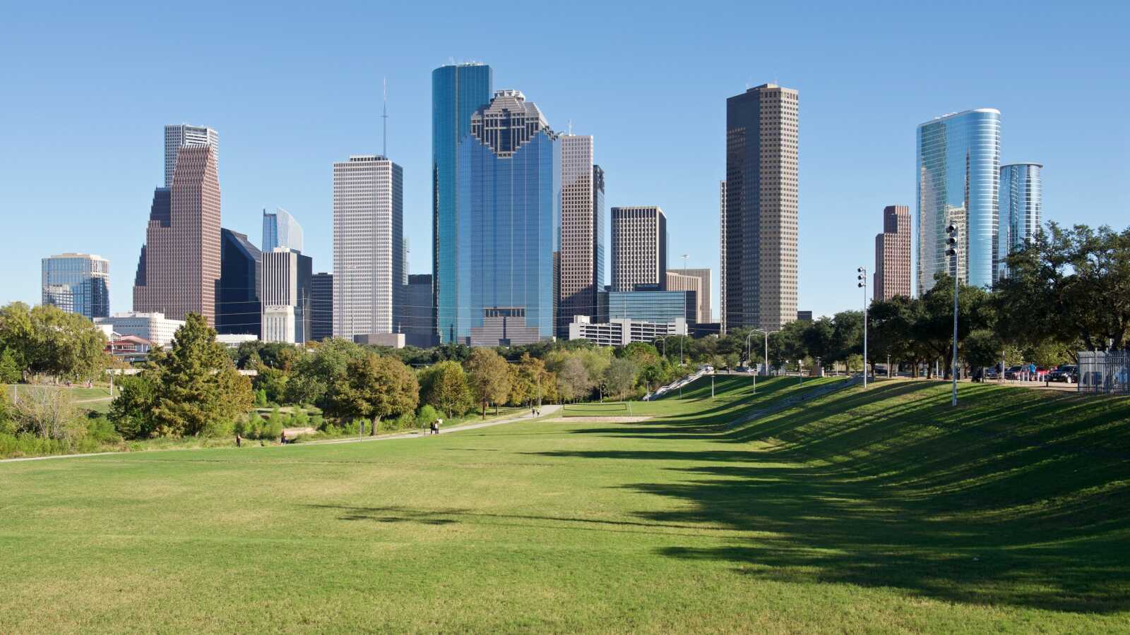 Houston Skyline Wallpapers (21 images) - WallpaperCat