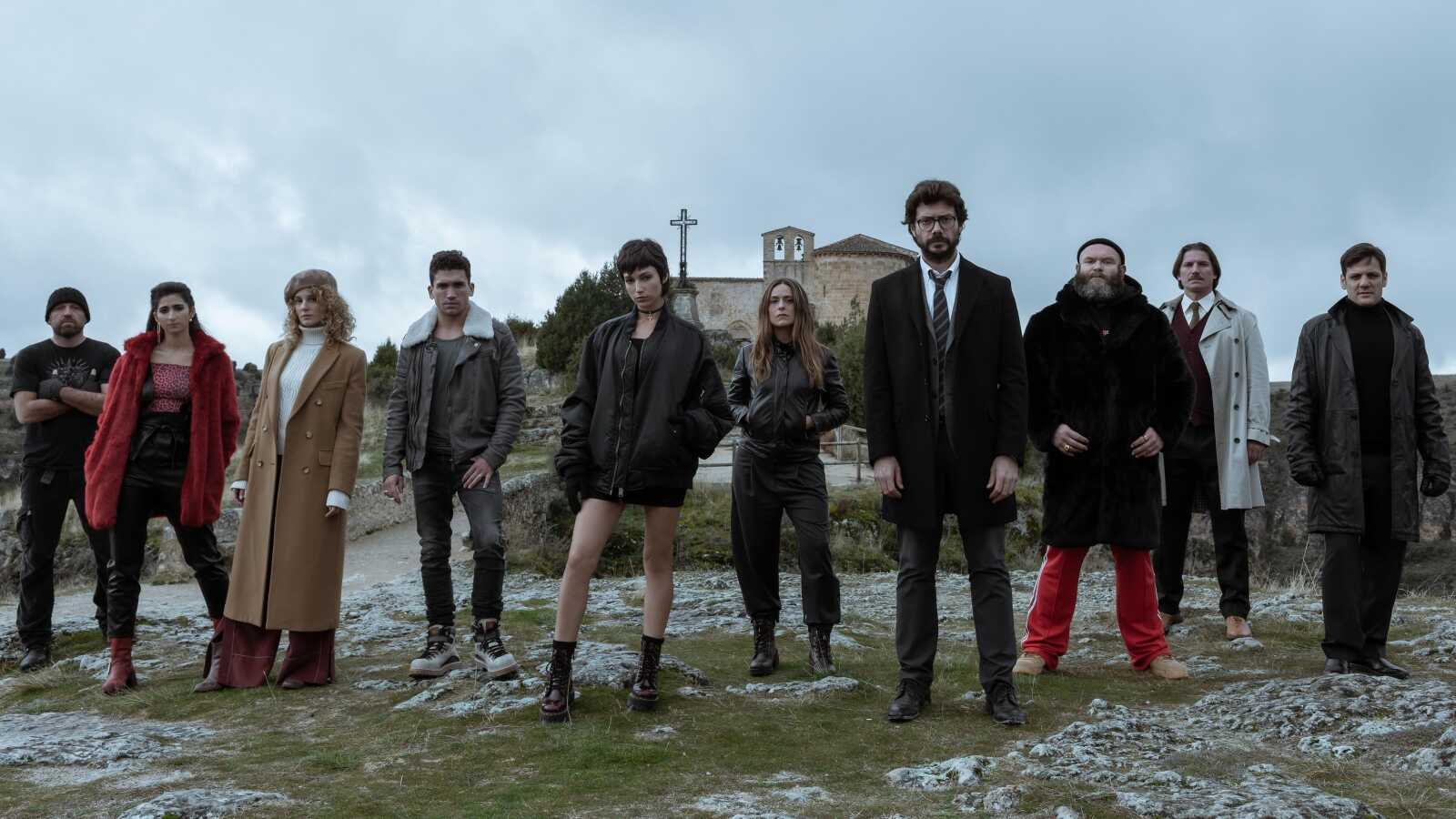 Money Heist Wallpapers (36 images) - WallpaperCat
