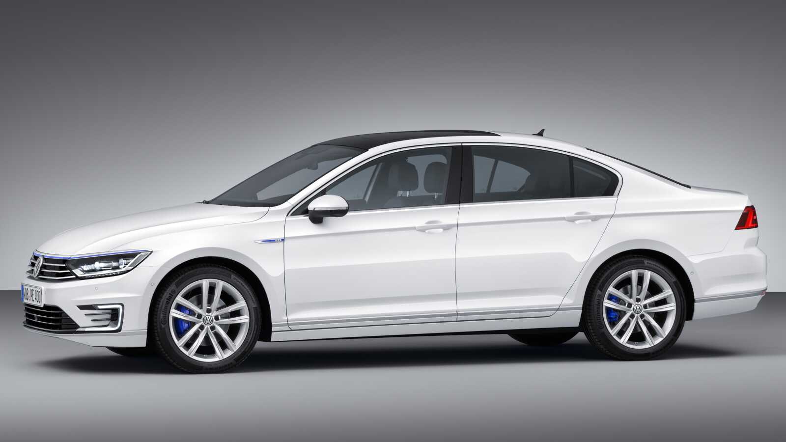 Volkswagen Passat Wallpapers (58 images) - WallpaperCat