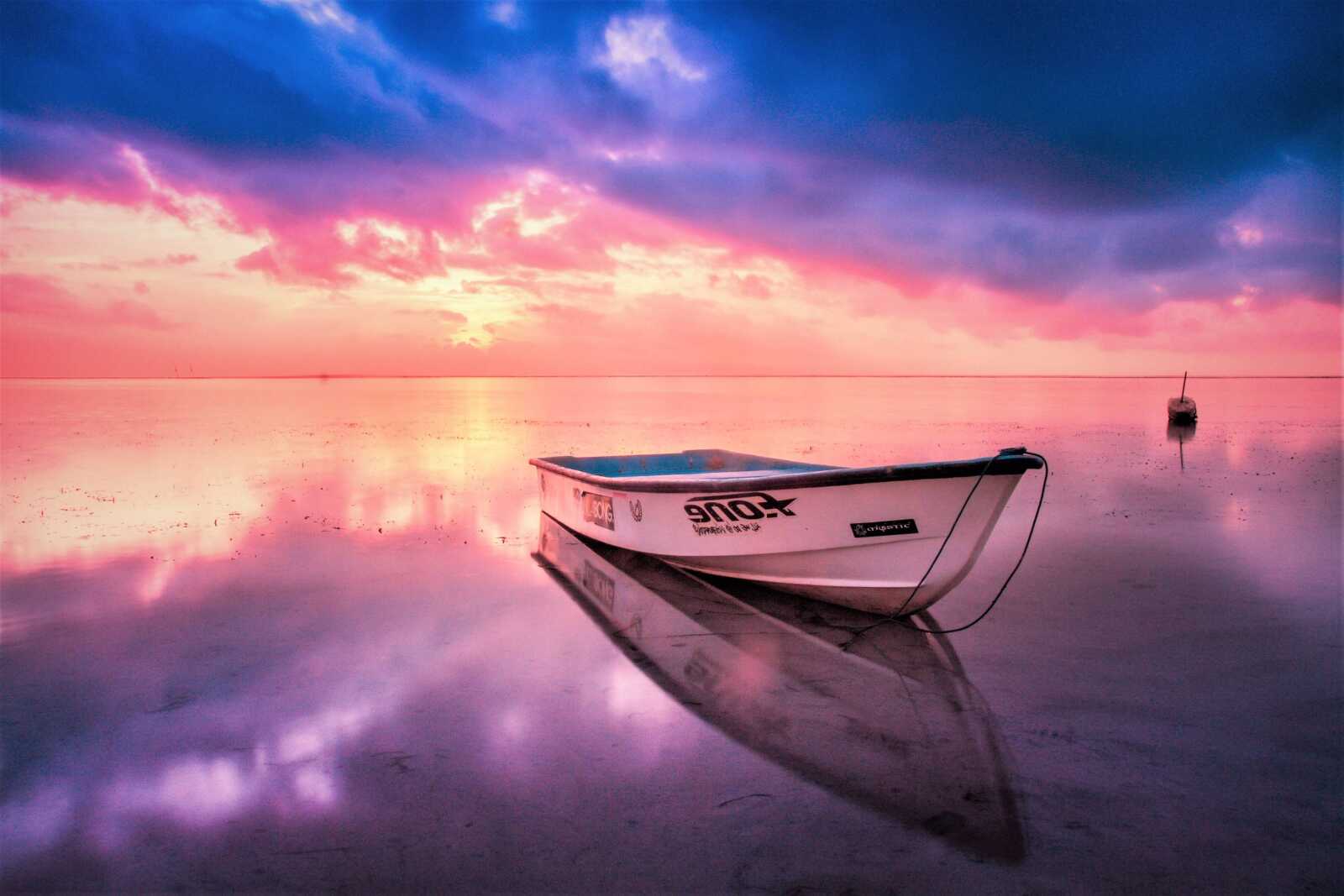 Boat Wallpapers (67 images) - WallpaperCat