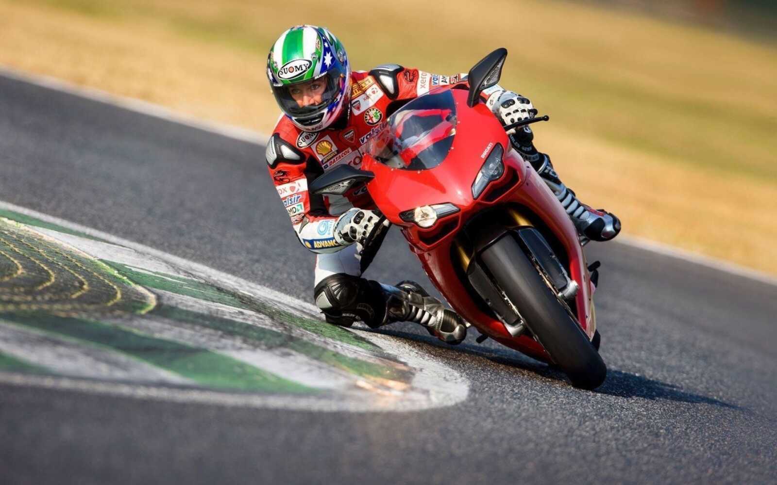 Motorcycle Racing Wallpapers (55 images) - WallpaperCat