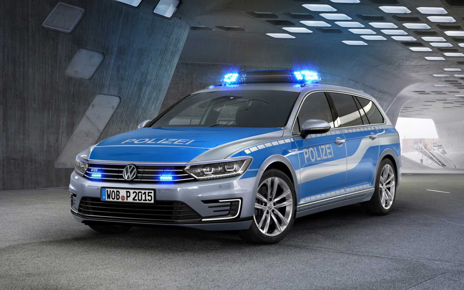 Volkswagen Passat Wallpapers (58 images) - WallpaperCat