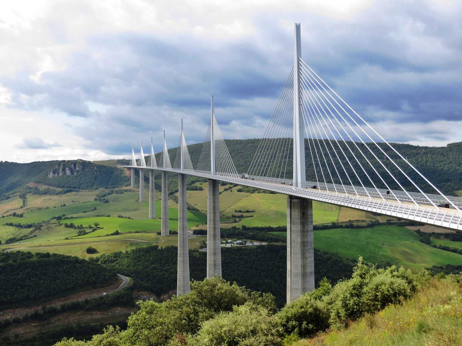 Millau Bridge (France) Wallpapers (22 images) - WallpaperCat