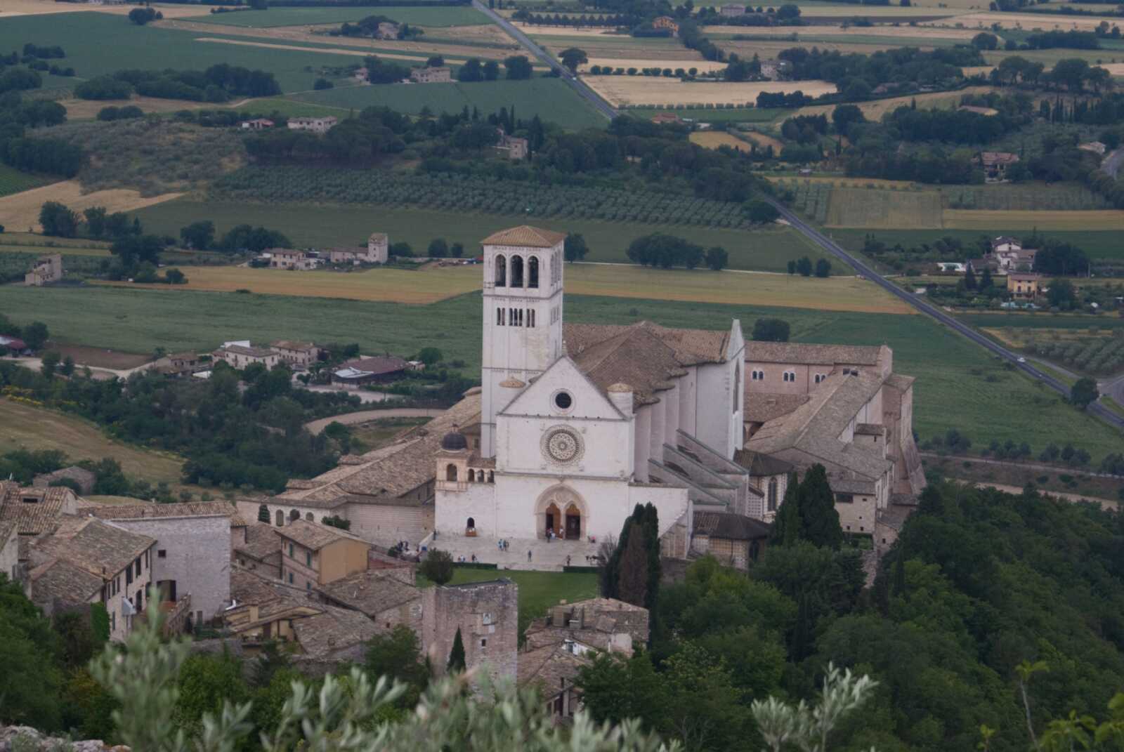 Basilica of Saint Francis of Assisi Wallpapers (18 images) - WallpaperCat