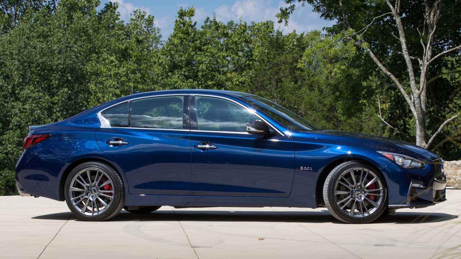 Infiniti Q50 Wallpapers (34 images) - WallpaperCat