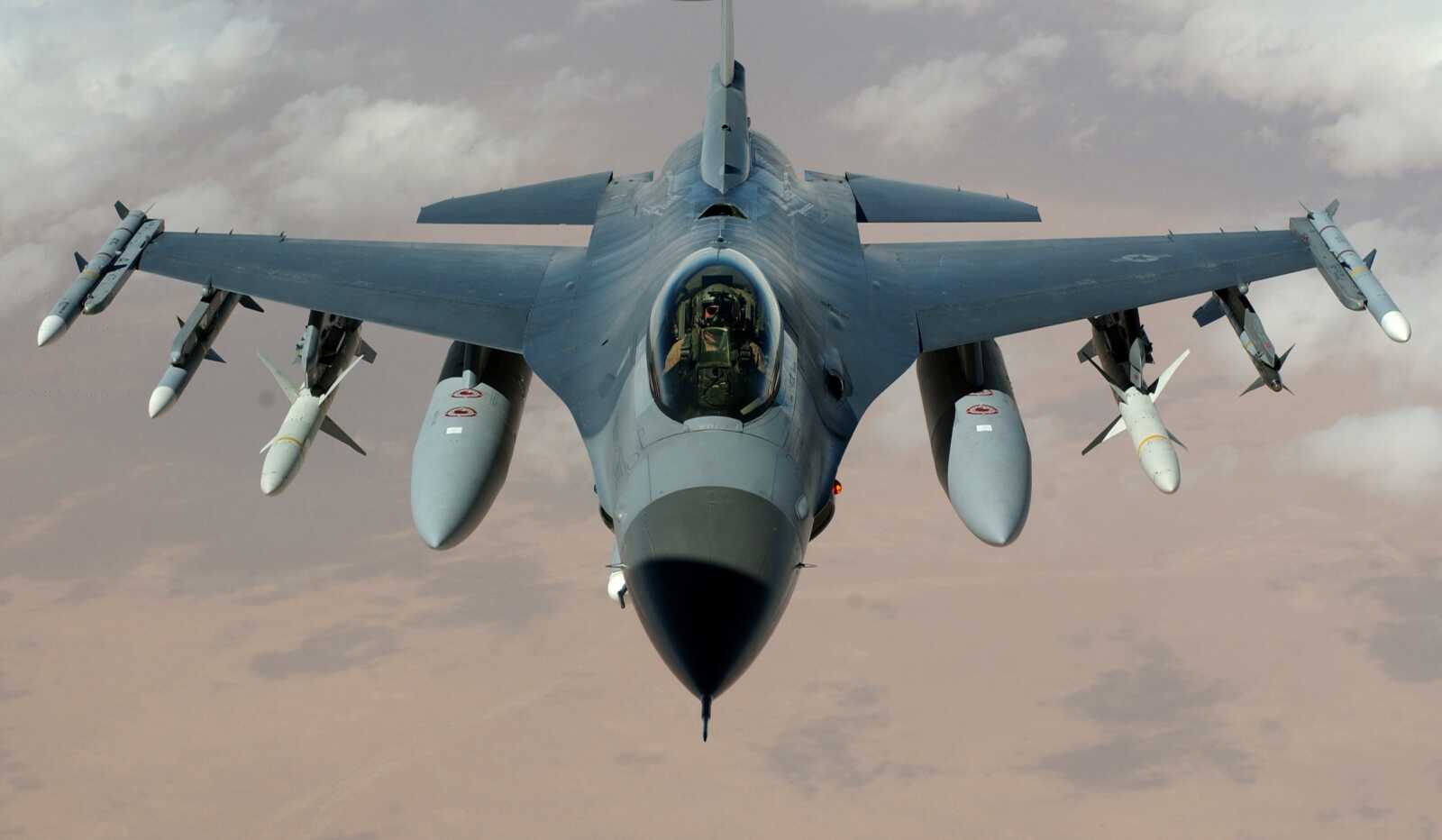 Jet Fighter Wallpapers (68 images) - WallpaperCat