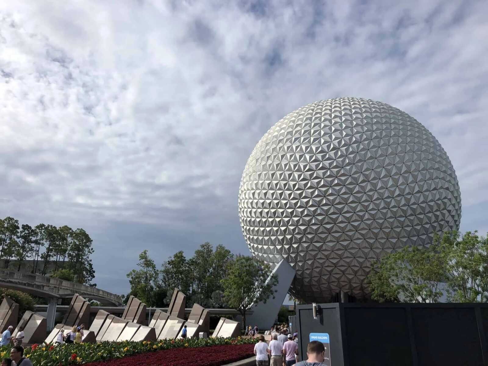 Epcot Park Wallpapers (41 images) - WallpaperCat