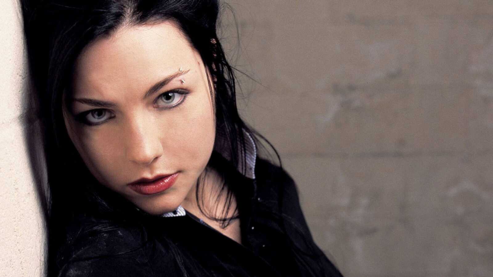 Evanescence Wallpapers (22 images) - WallpaperCat
