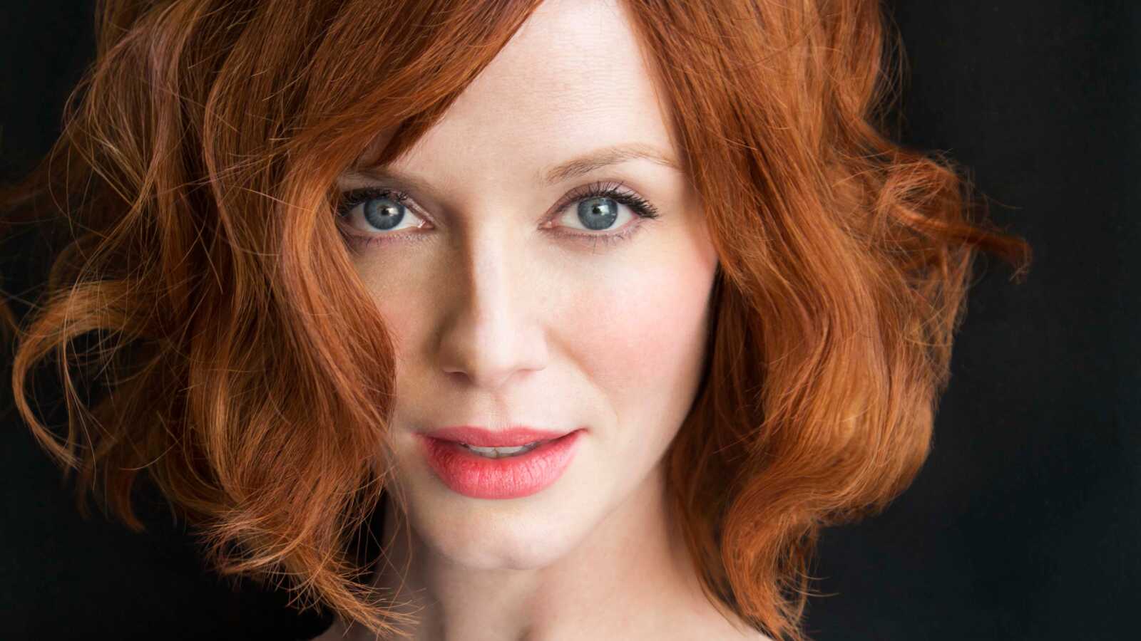 Christina Hendricks Wallpapers (44 images) - WallpaperCat