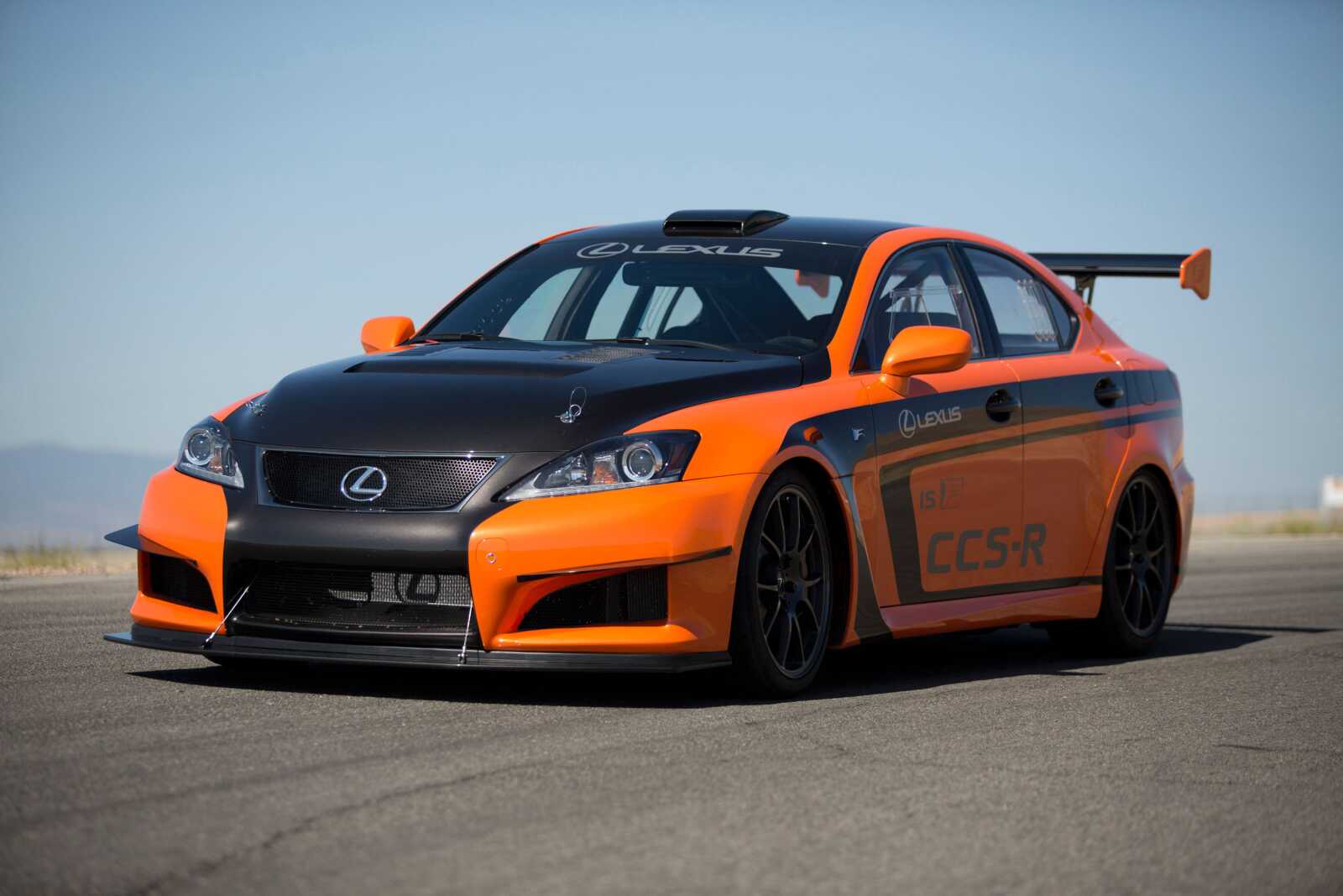 Lexus IS Wallpapers (49 images) - WallpaperCat