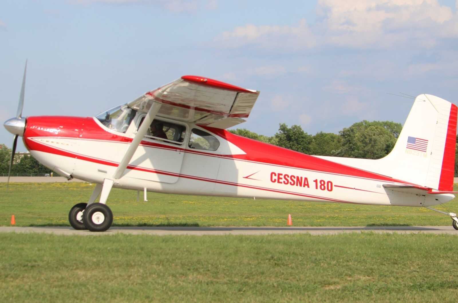 Cessna 180 Wallpapers (9 images) - WallpaperCat