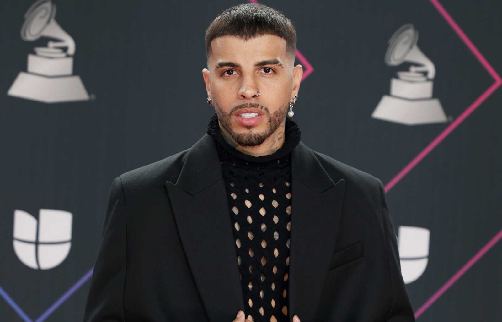 Rauw Alejandro Wallpapers (26 images) - WallpaperCat