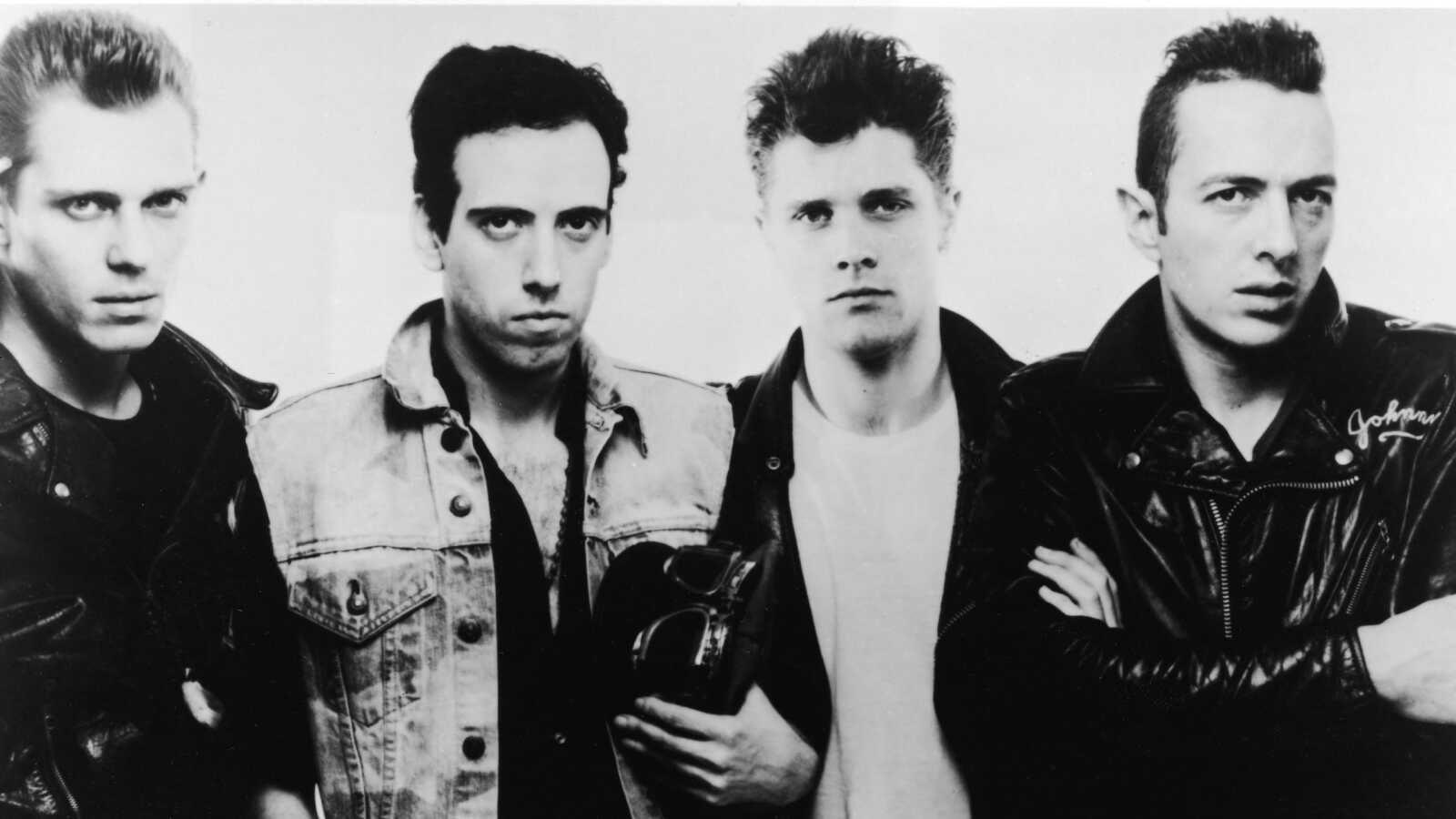 The Clash Wallpapers (15 images) - WallpaperCat