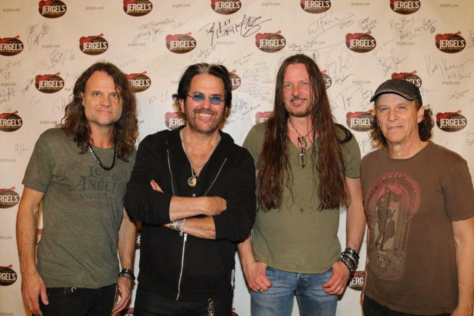 Winger (Band) Wallpapers (8 images) - WallpaperCat