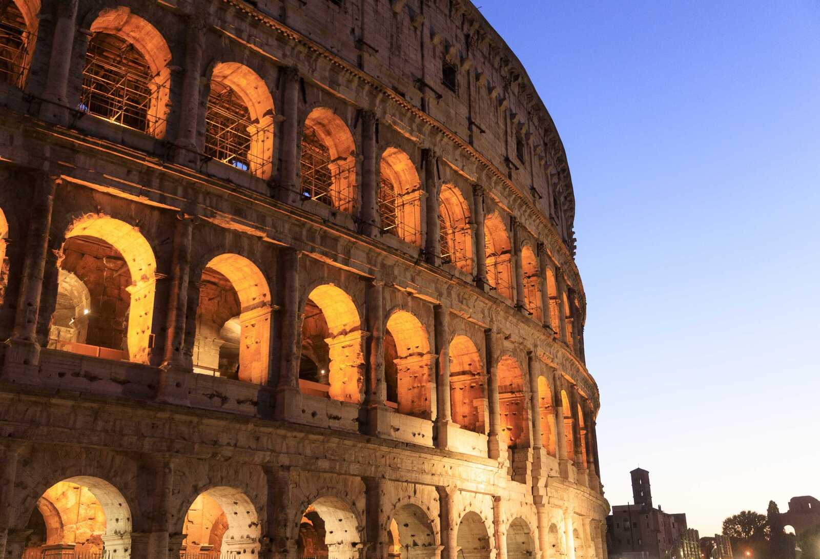 The Colosseum Wallpapers (51 images) - WallpaperCat
