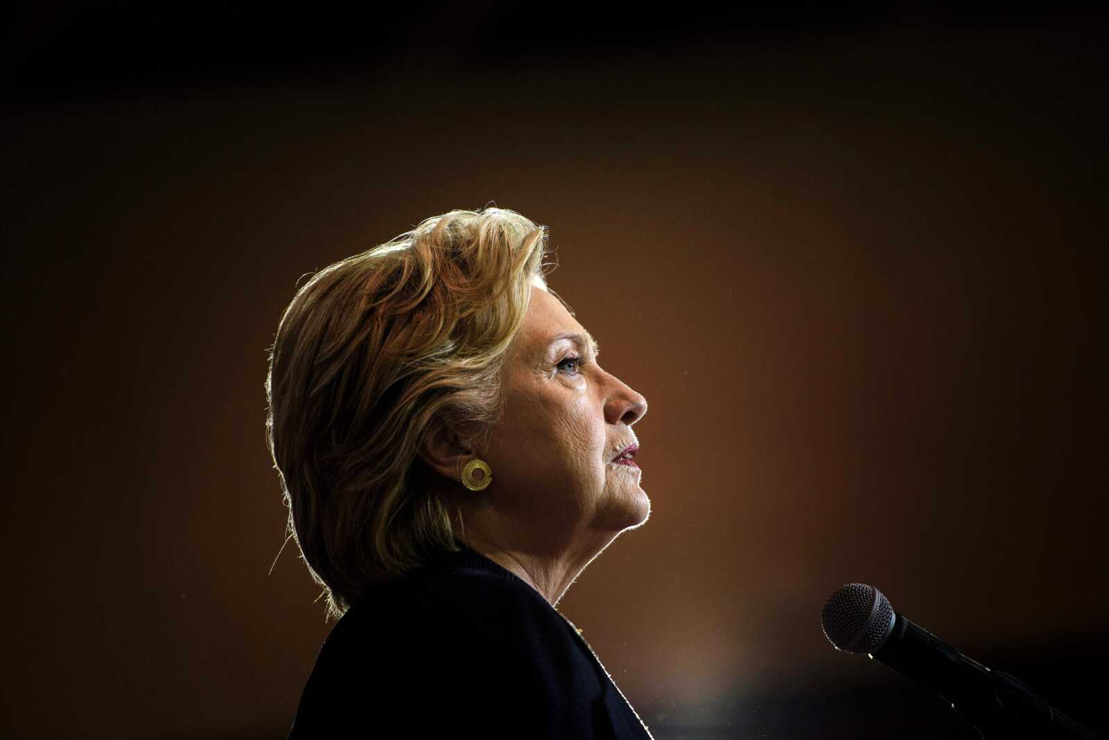 Hillary Wallpapers (39 images) - WallpaperCat