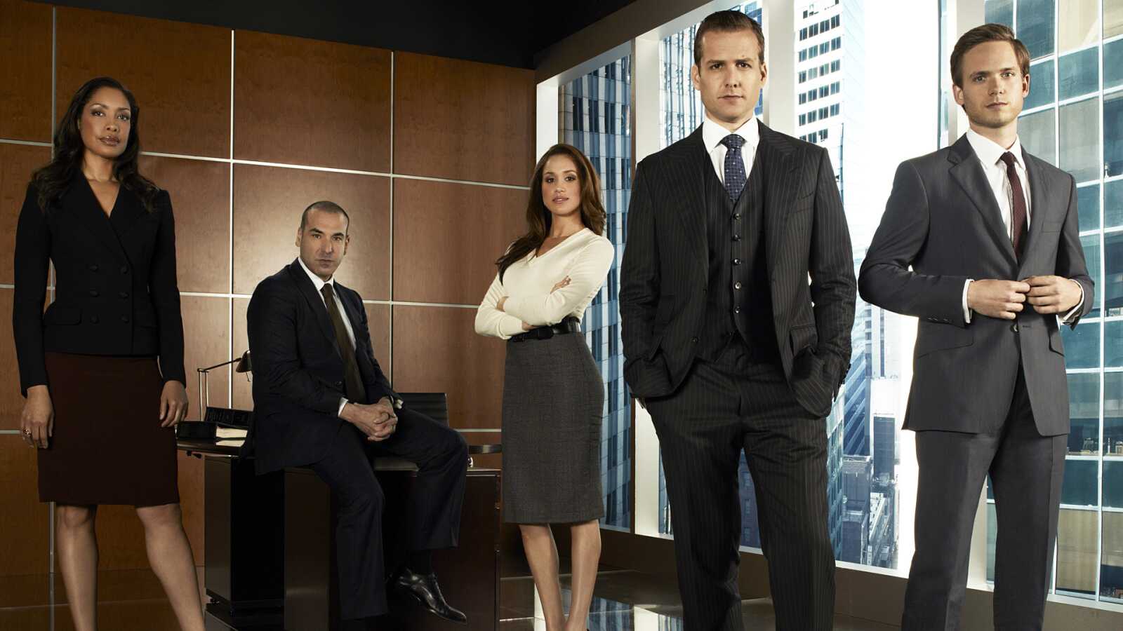 Harvey Specter Wallpapers (39 images) - WallpaperCat