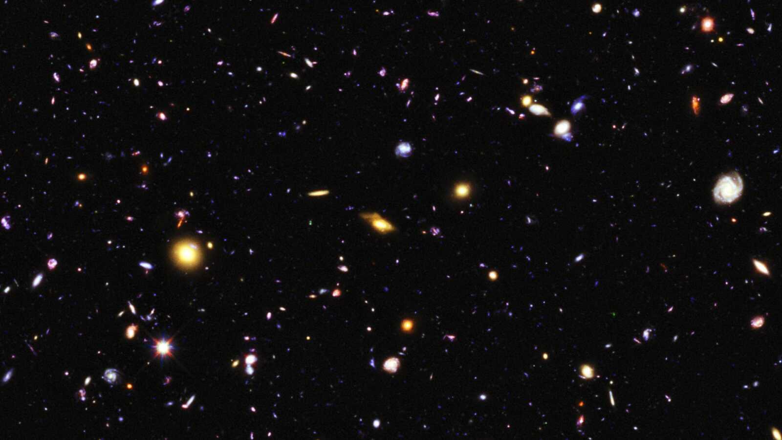 Hubble Deep Field Wallpapers (26 images) - WallpaperCat