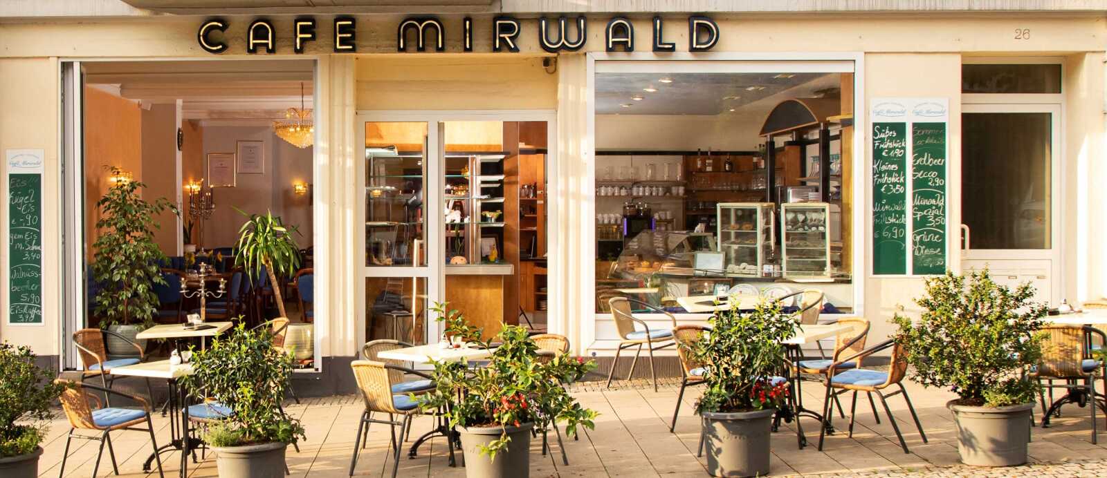 Cafe Wallpapers (38 images) - WallpaperCat