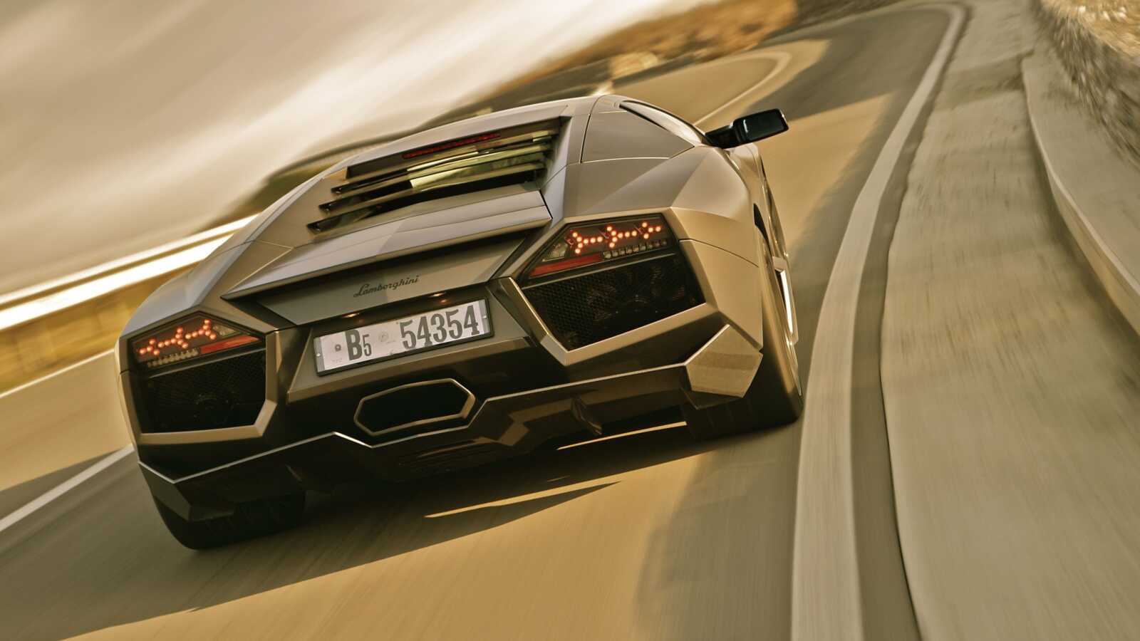 Lamborghini Reventon Wallpapers (53 images) - WallpaperCat
