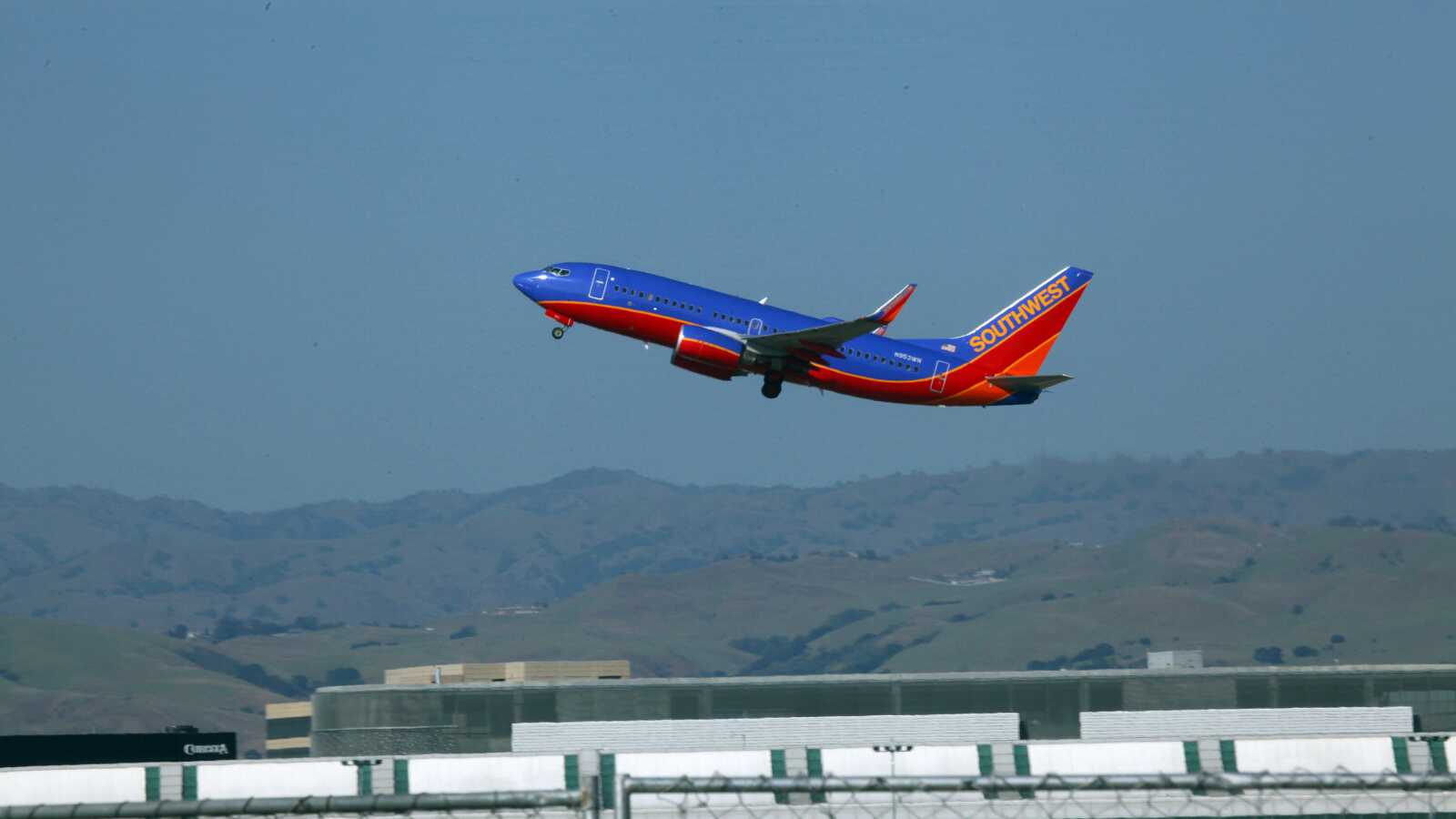 Southwest Airlines Wallpapers (52 images) - WallpaperCat